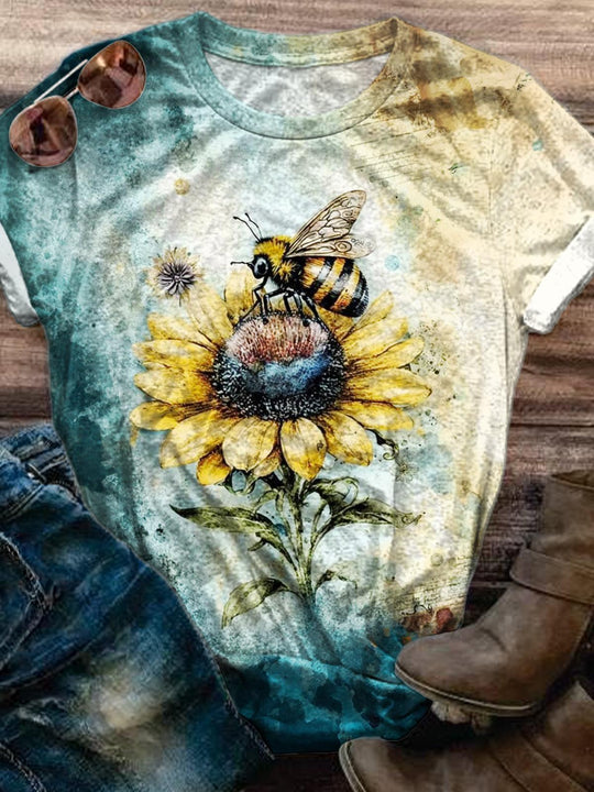 Retro Bee Honey Picking Crew Neck T-shirt – Wonder closets