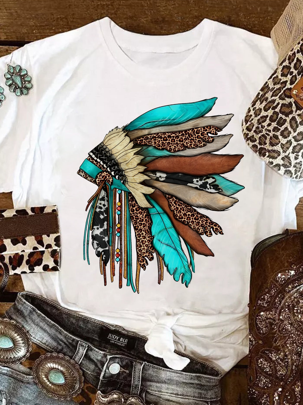Western Native American Headpiece Print T-Shirt – Wonder closets